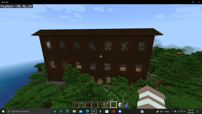 What the woodland Mansion looks like without cobblestone molding