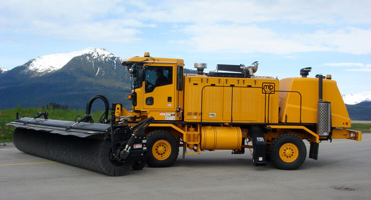 Oshkosh Snow Sweeper Minecraft Map