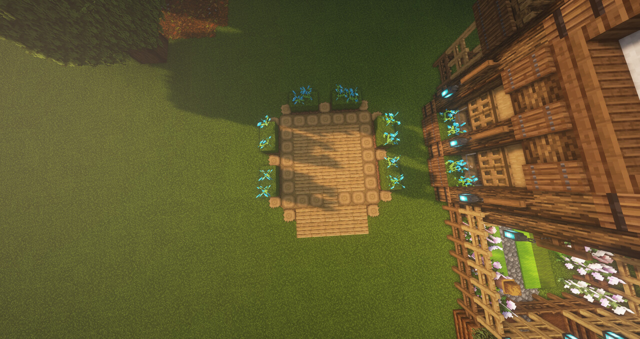 Large Spruce and Oak villager house Minecraft Map