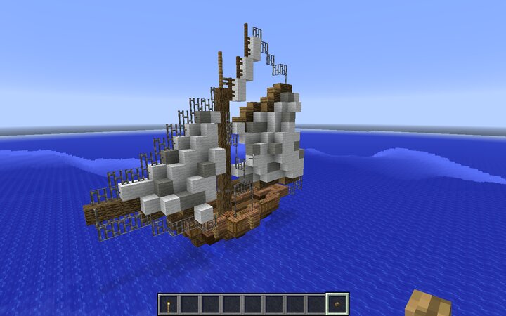 Medieval fishingboat. The perfect decoration for your harbour Minecraft Map