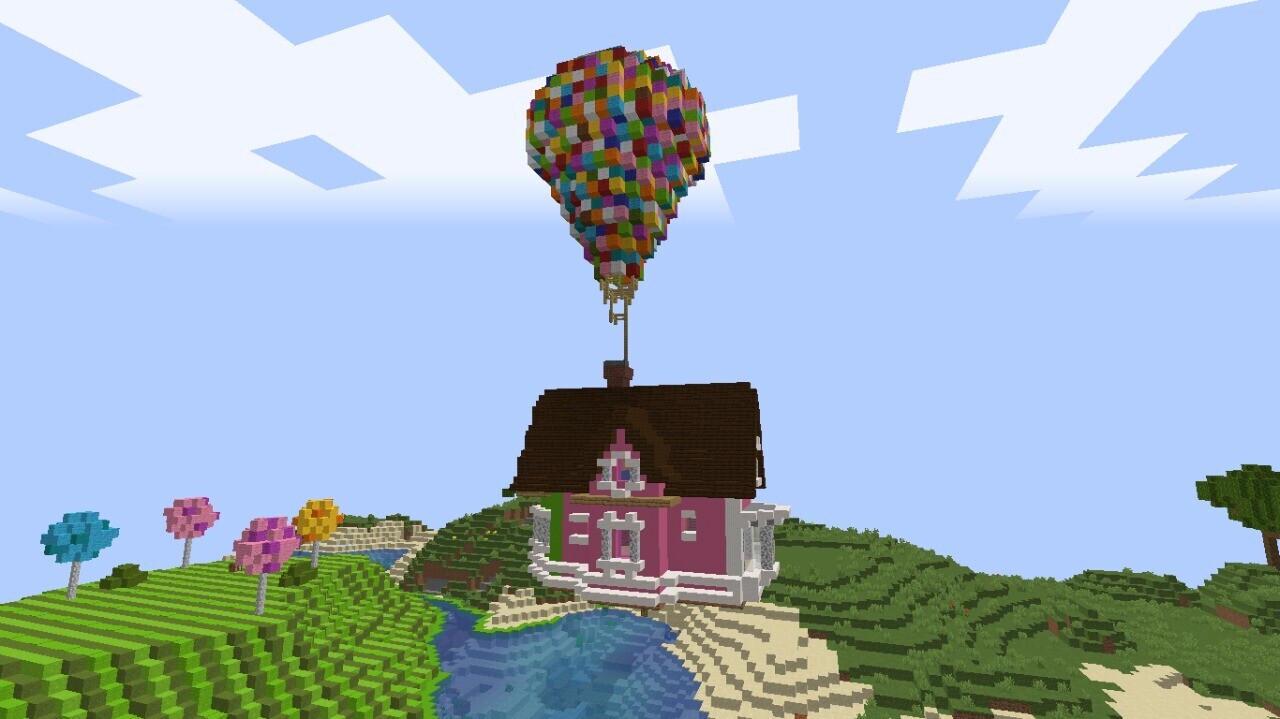 I built my version of Up house in a friend's smp Minecraft Map