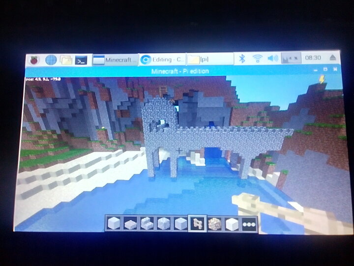 waterfall medieval bridge Minecraft Map