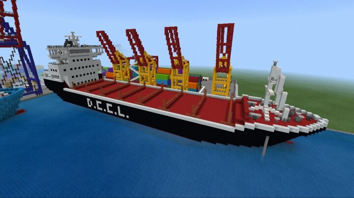 Empty cargo ship Minecraft Map