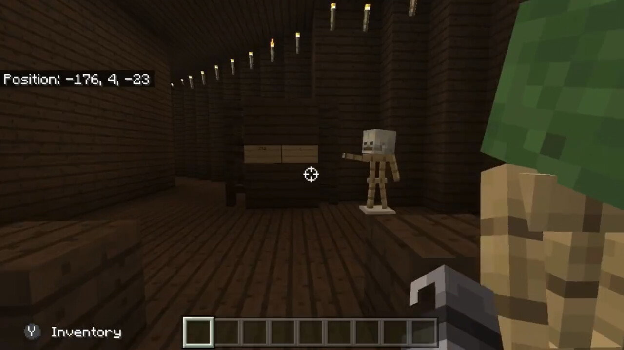 Hello neighbor custom house alpha 1 + bouns map teaser Minecraft Map