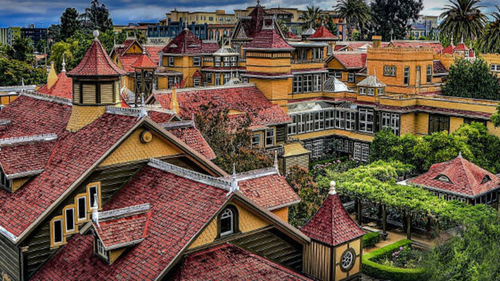 Winchester Mystery House (Update #1) Minecraft Map