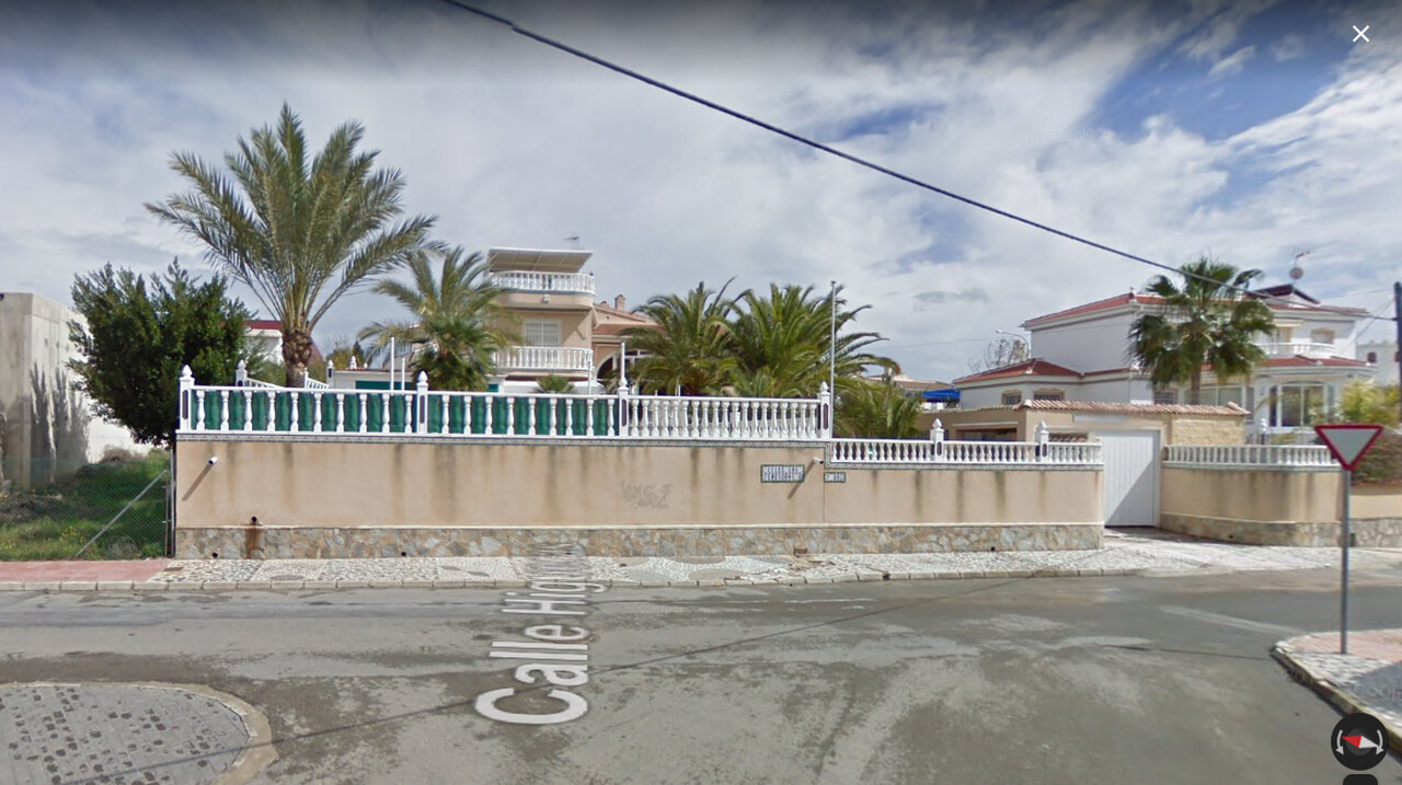 Los Almendros 6: Ensuite 1 Minecraft Map