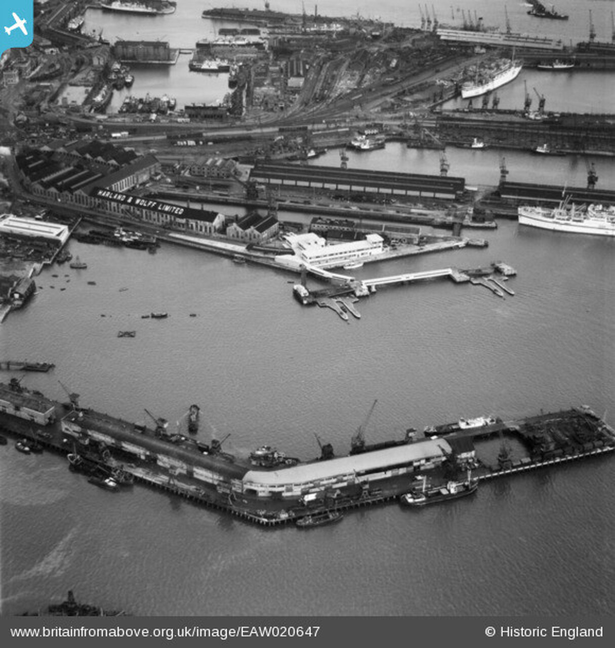 Southampton BOAC Flying Boat Terminal 1950 Diorama, 1,5:1 Minecraft Map