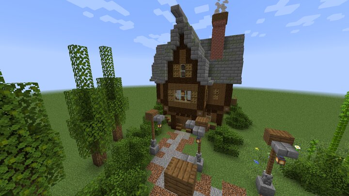 Old house with beautiful walk way Minecraft Map