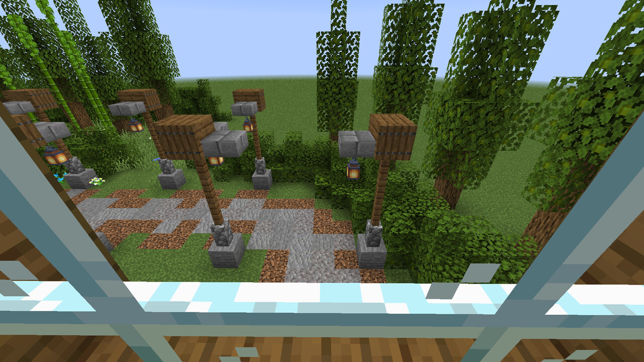 Old house with beautiful walk way Minecraft Map