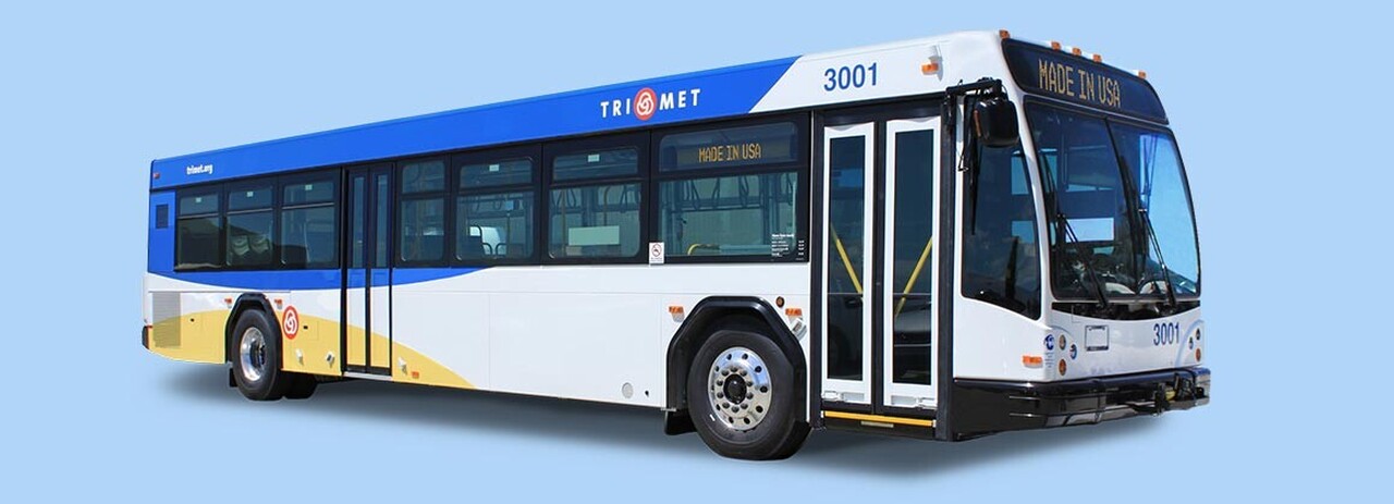 1.5:1 Scale, New Flyer and Gillig BRT Trimet Buses Minecraft Map