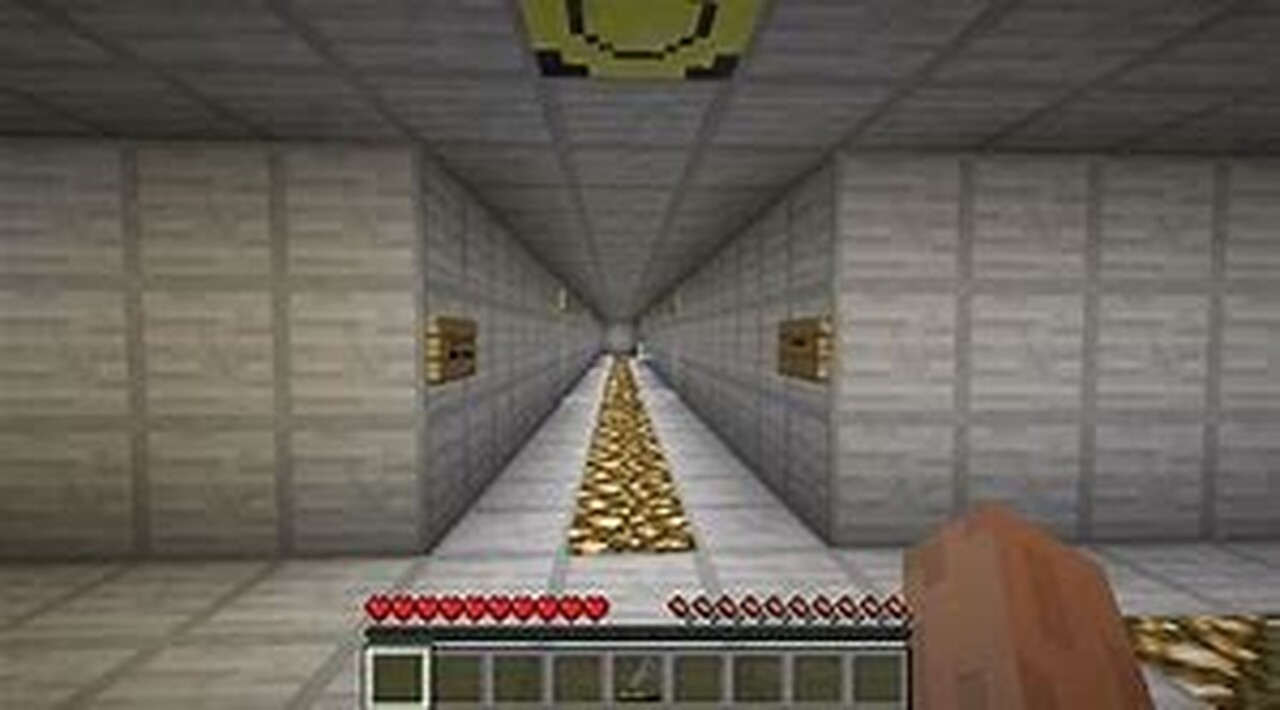 SUPER SECRET BUNKER Minecraft Map