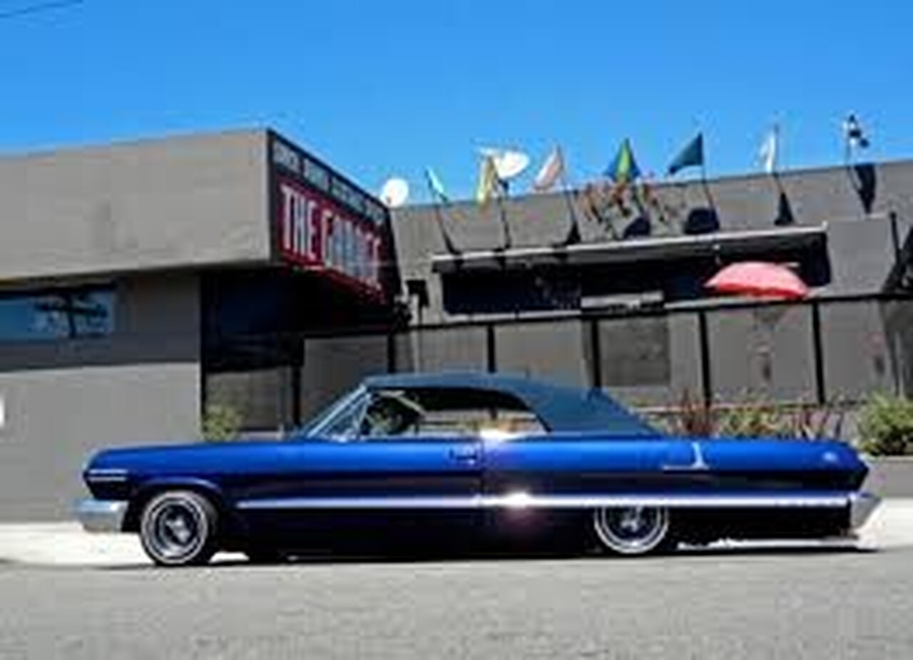 Kobe’s 1963 Chevy Lowrider Minecraft Map