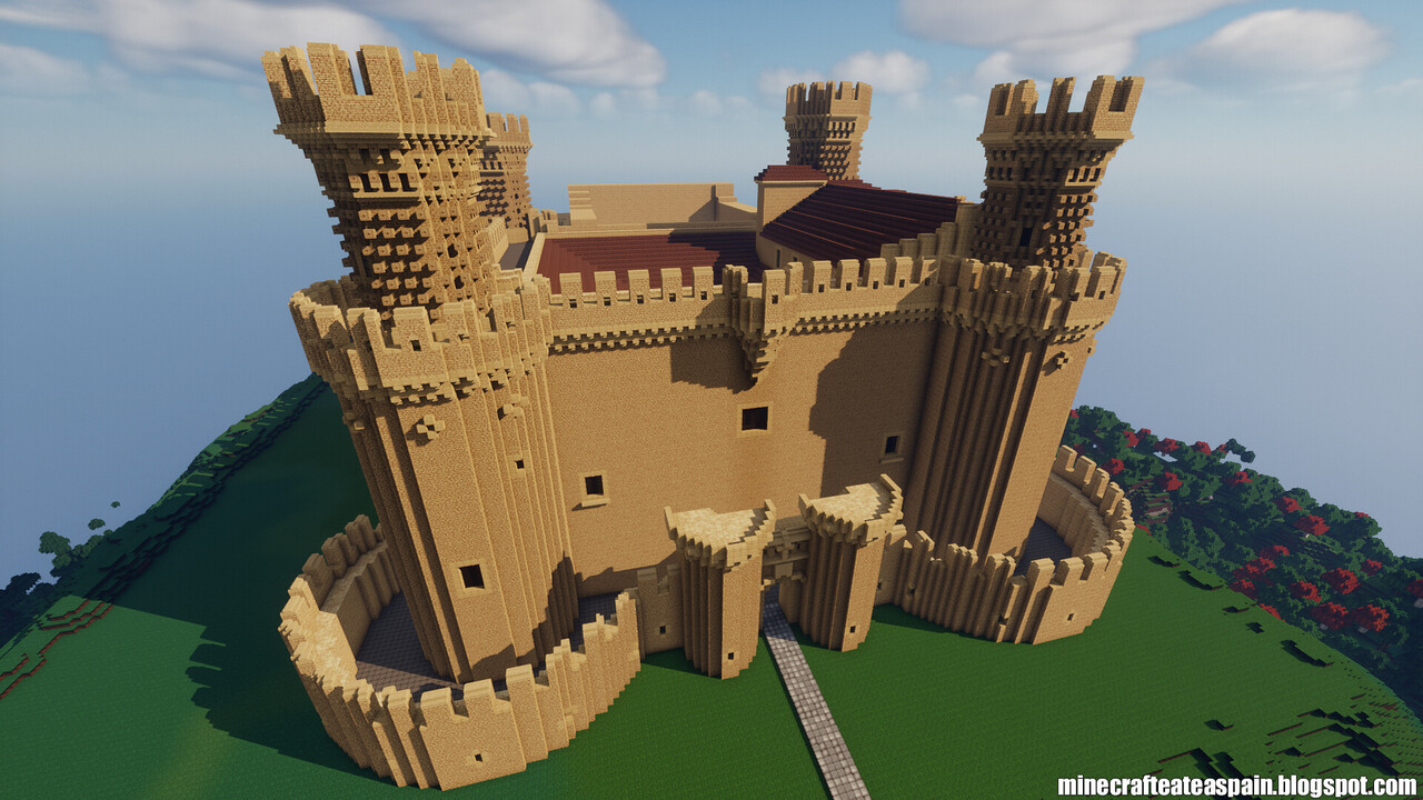 Minecraft replica of the Castle of Manzanares el Real, Madrid, Spain ...