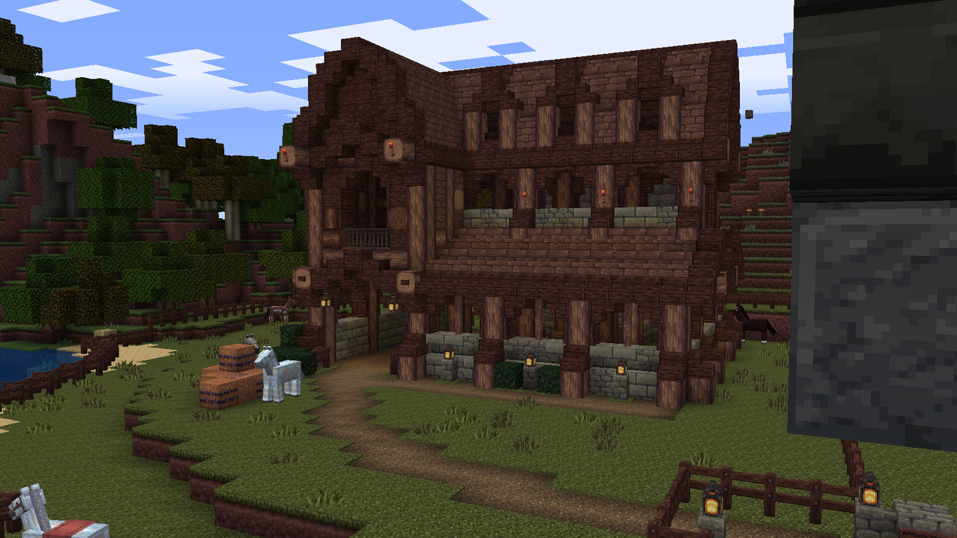 Detailed Medieval City Minecraft Map