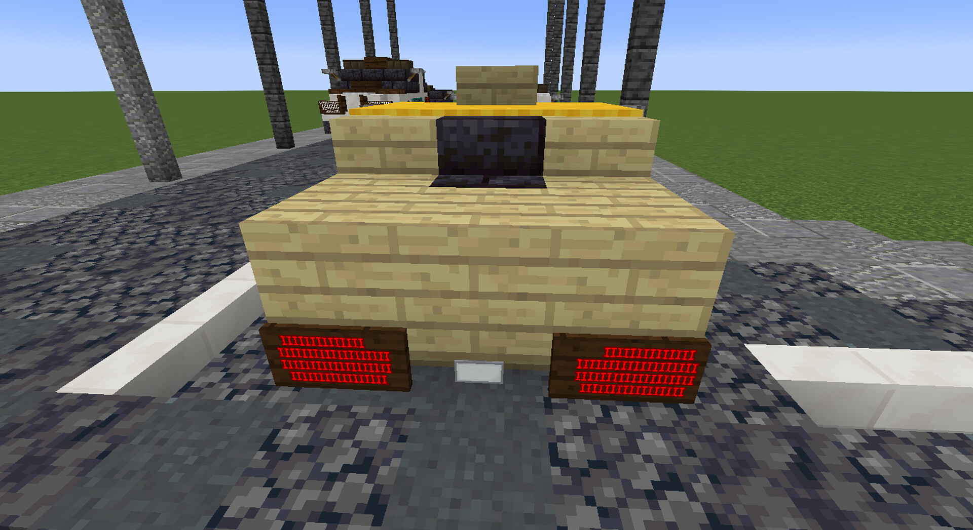 2004 Ford Crown Victoria Taxi Livery 1:5:1 Scale Minecraft Map