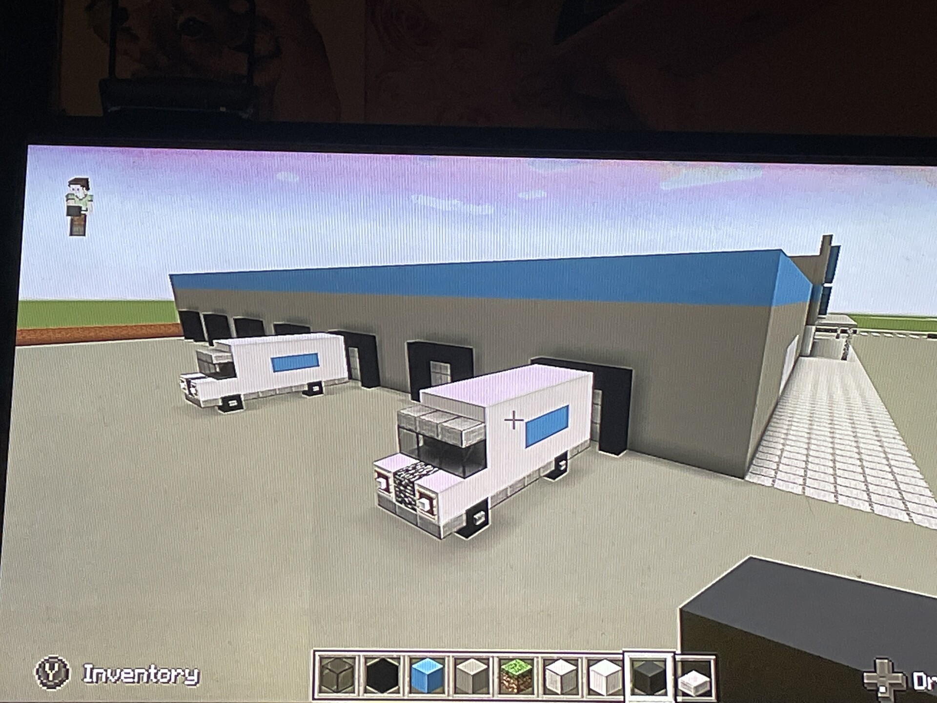 Hunter city Amazon warehouse Minecraft Map