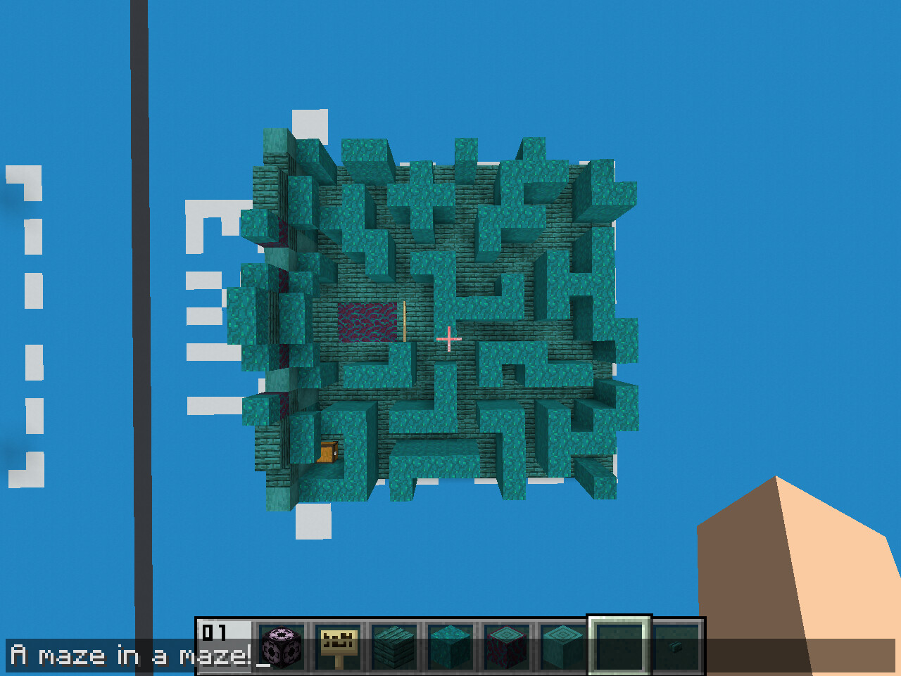 Empty maze Minecraft Map