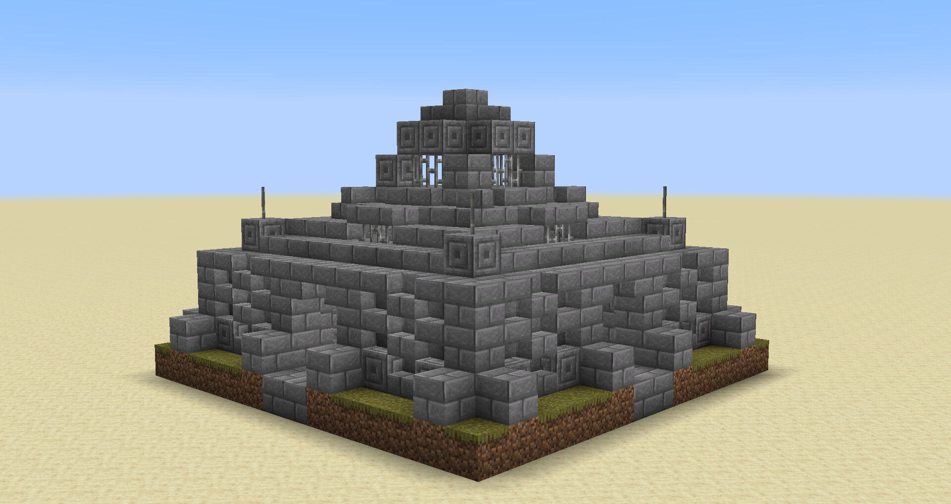 Maia Pyramid (Edit of the Underwater Ruin "big_brick_1.nbt") Minecraft Map