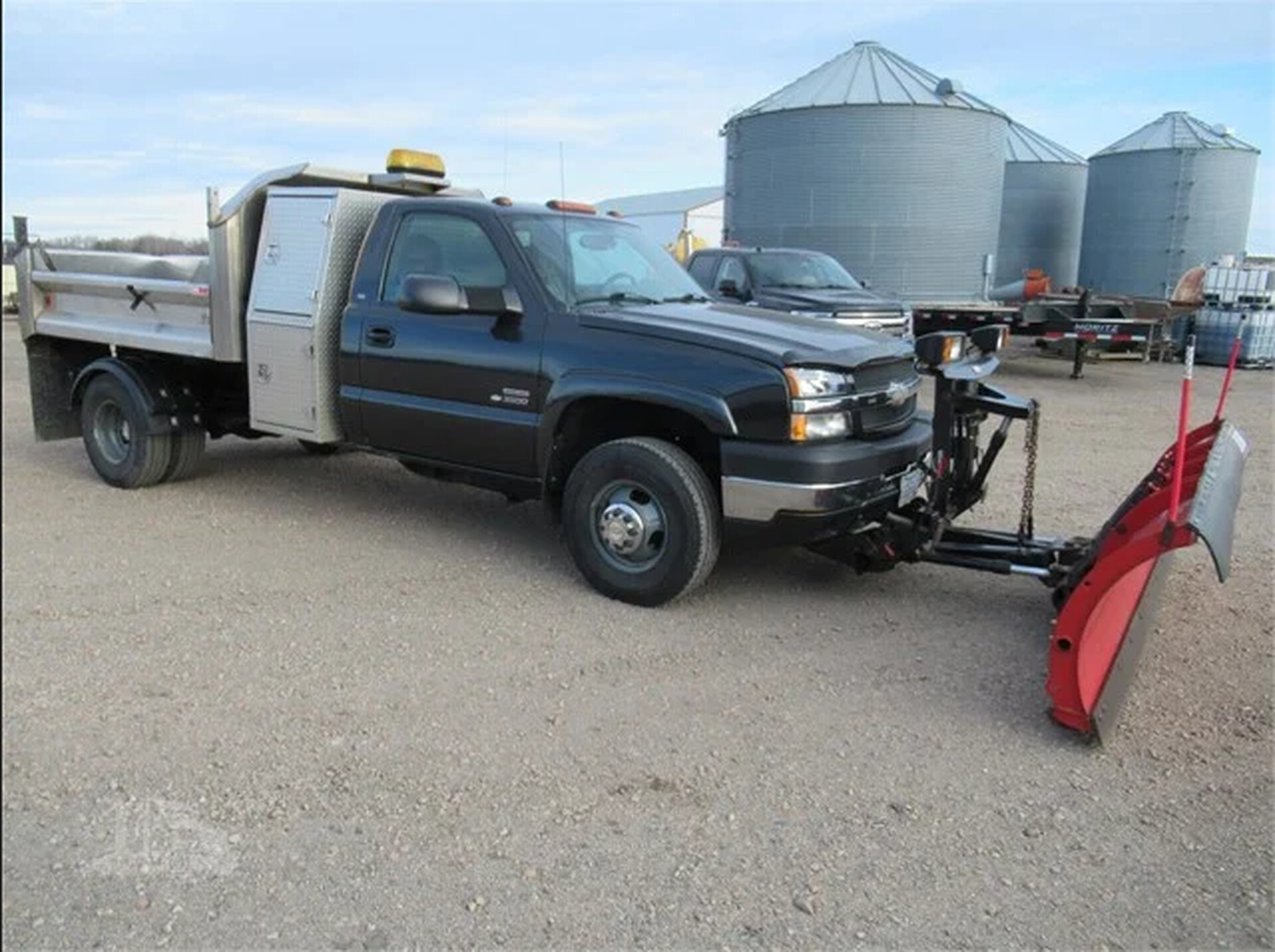 Chevy Silverado 3500hd, Snow Plow [With Download] Minecraft Map