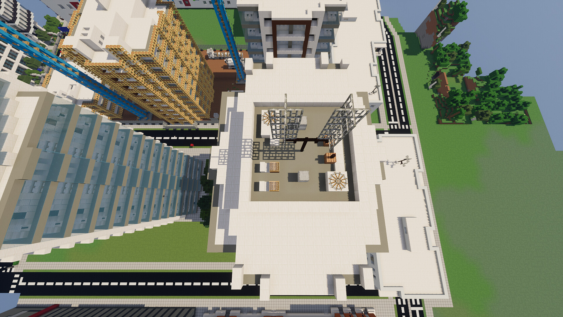 Modern Apartment complex with construction site Minecraft Map