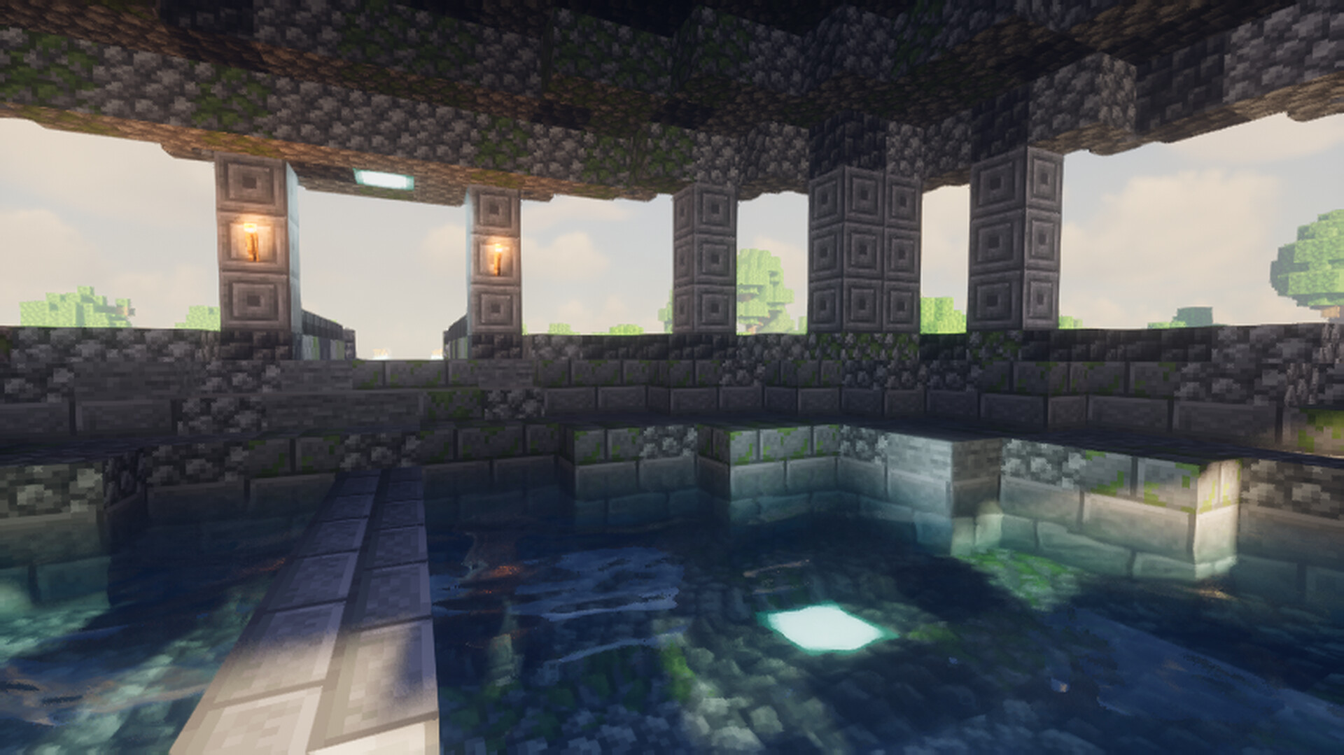 [Wolferus's Monthly Build] Deepslate Rings (spawn/hub) Minecraft Map