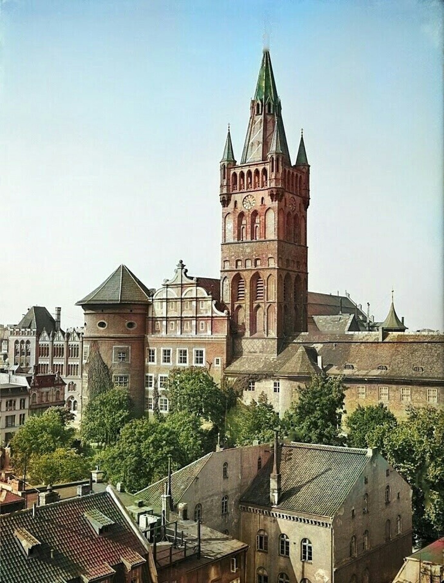 Königsberger Schloss (Königsberg Royal Castle) [ConquestReforged ...