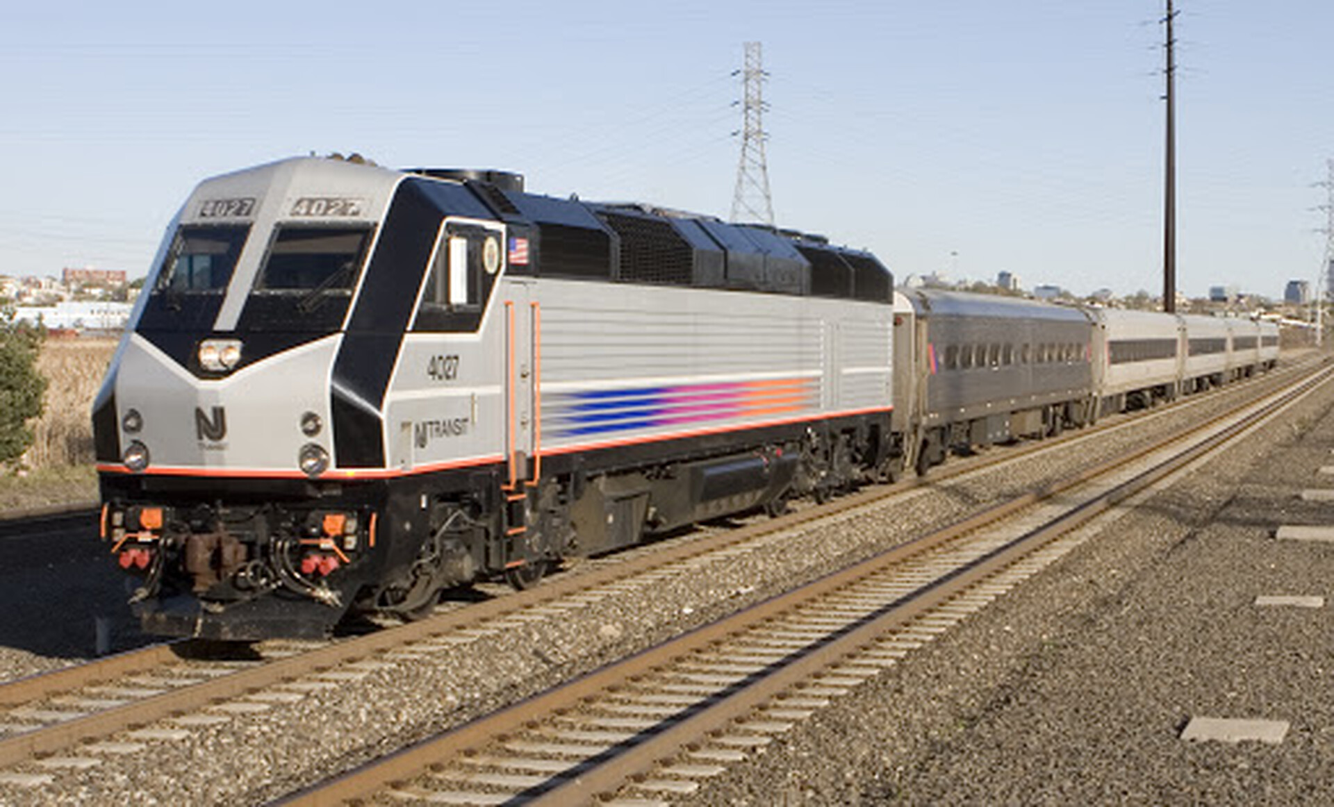 New Jersey Transit - PL42AC & Comet Car/Cabcar Minecraft Map