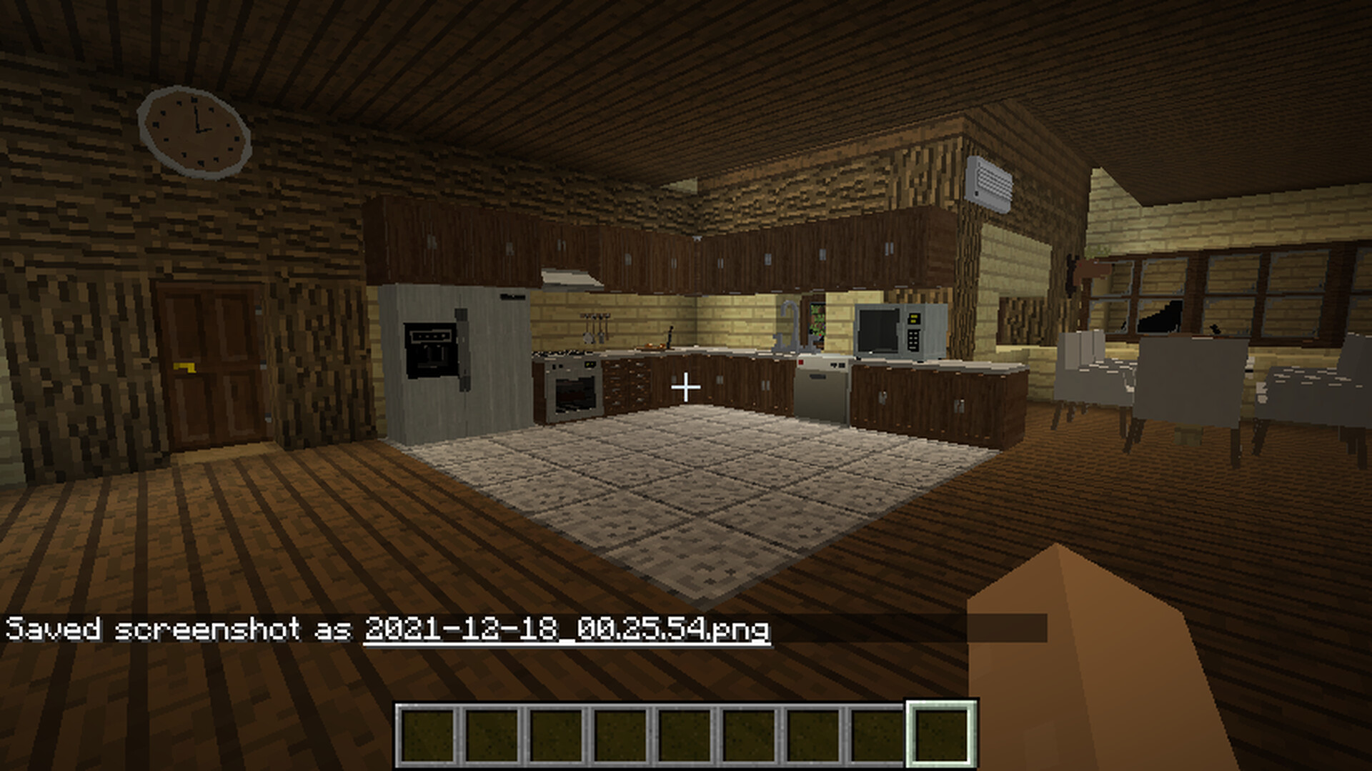 Dynamic 90's style house Minecraft Map