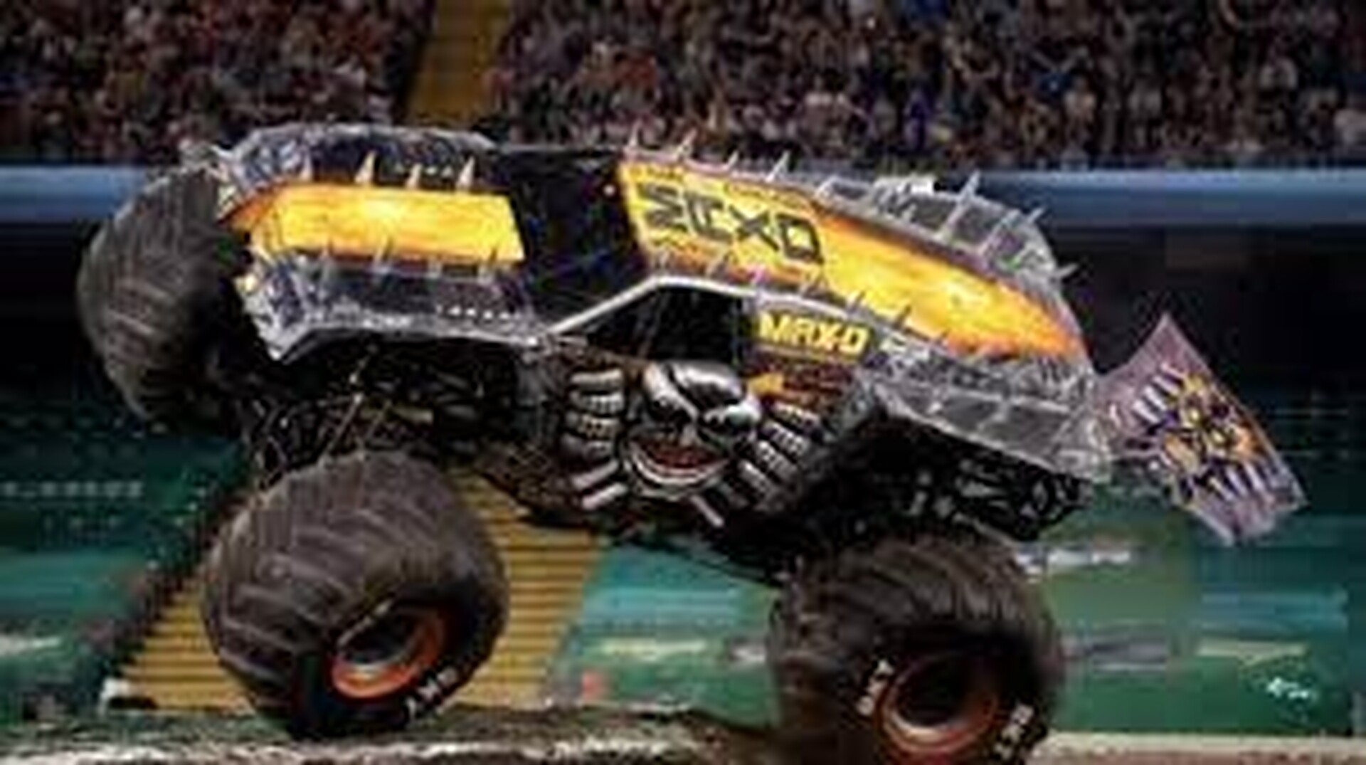 Monster Jam- Max D Minecraft Map