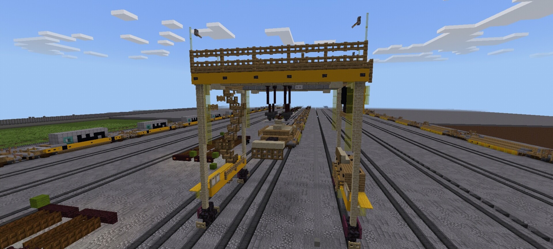 Rail mounted gantry crane Minecraft Map