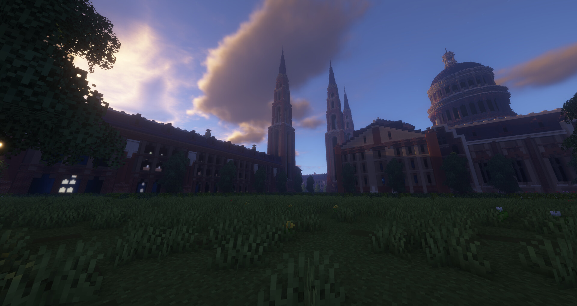 ⚜️Attack on Titan - Royal Palace -Mitras MAP!! Minecraft Map