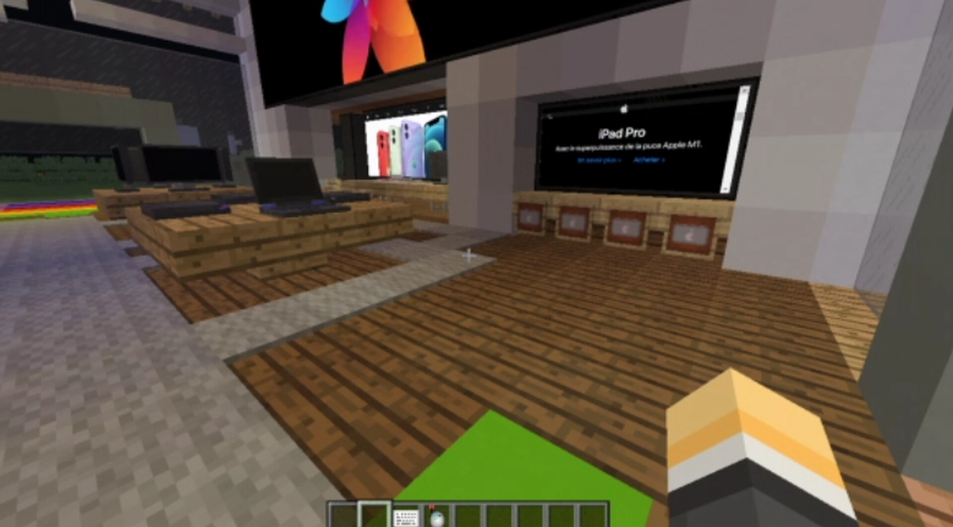 Apple Store (1.12.2/moddé) V1 Minecraft Map