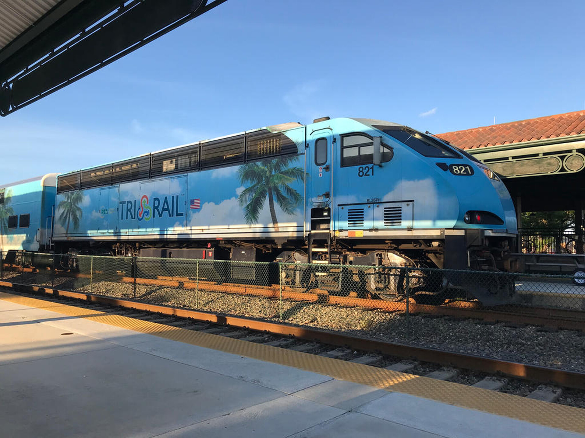 Tri-Rail - Brookville BL36PH Minecraft Map