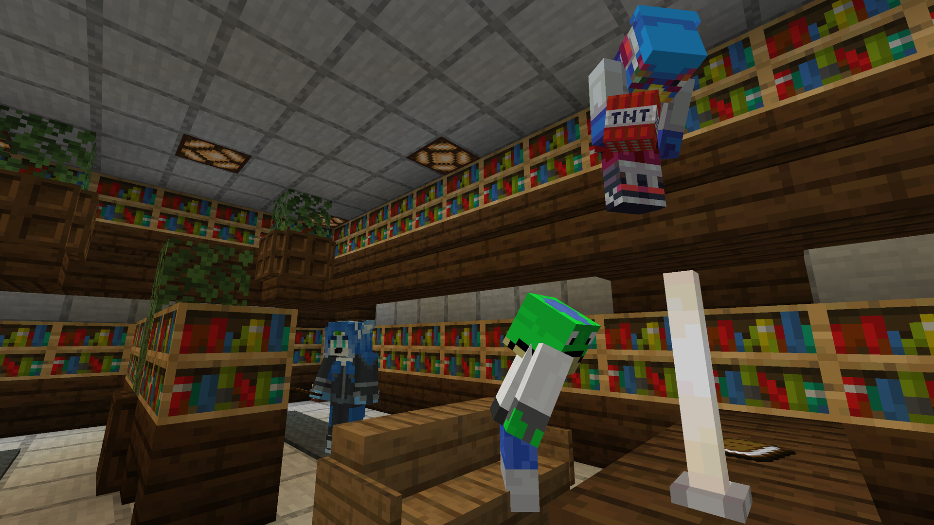 Star Fox - Great Fox (1:3 Scale, full interior/exterior) Minecraft Map