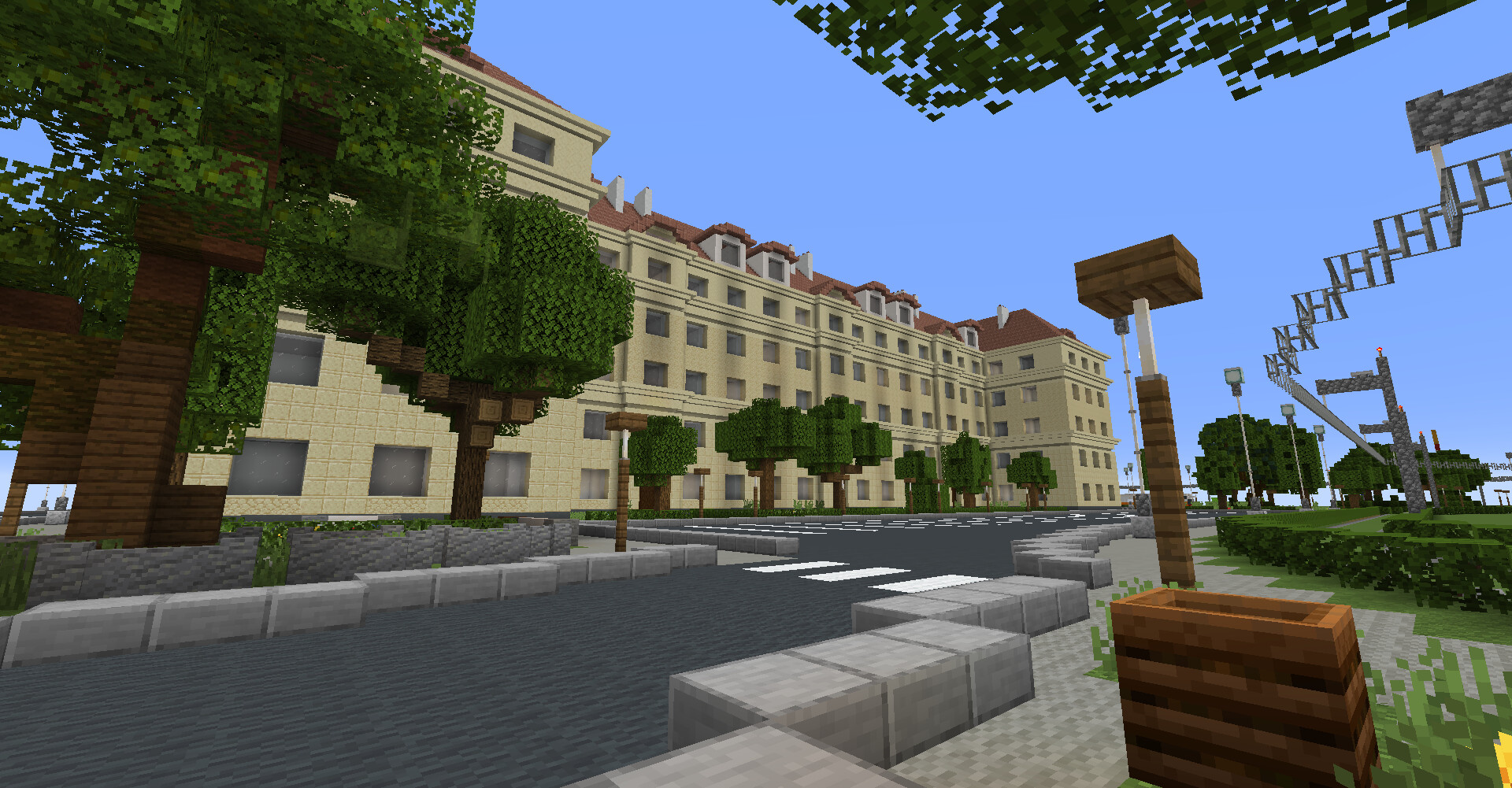 European tenement house Minecraft Map