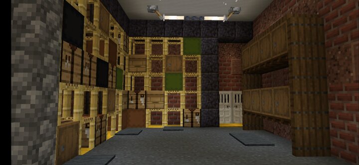 Tank Garage (Interior) Minecraft Map