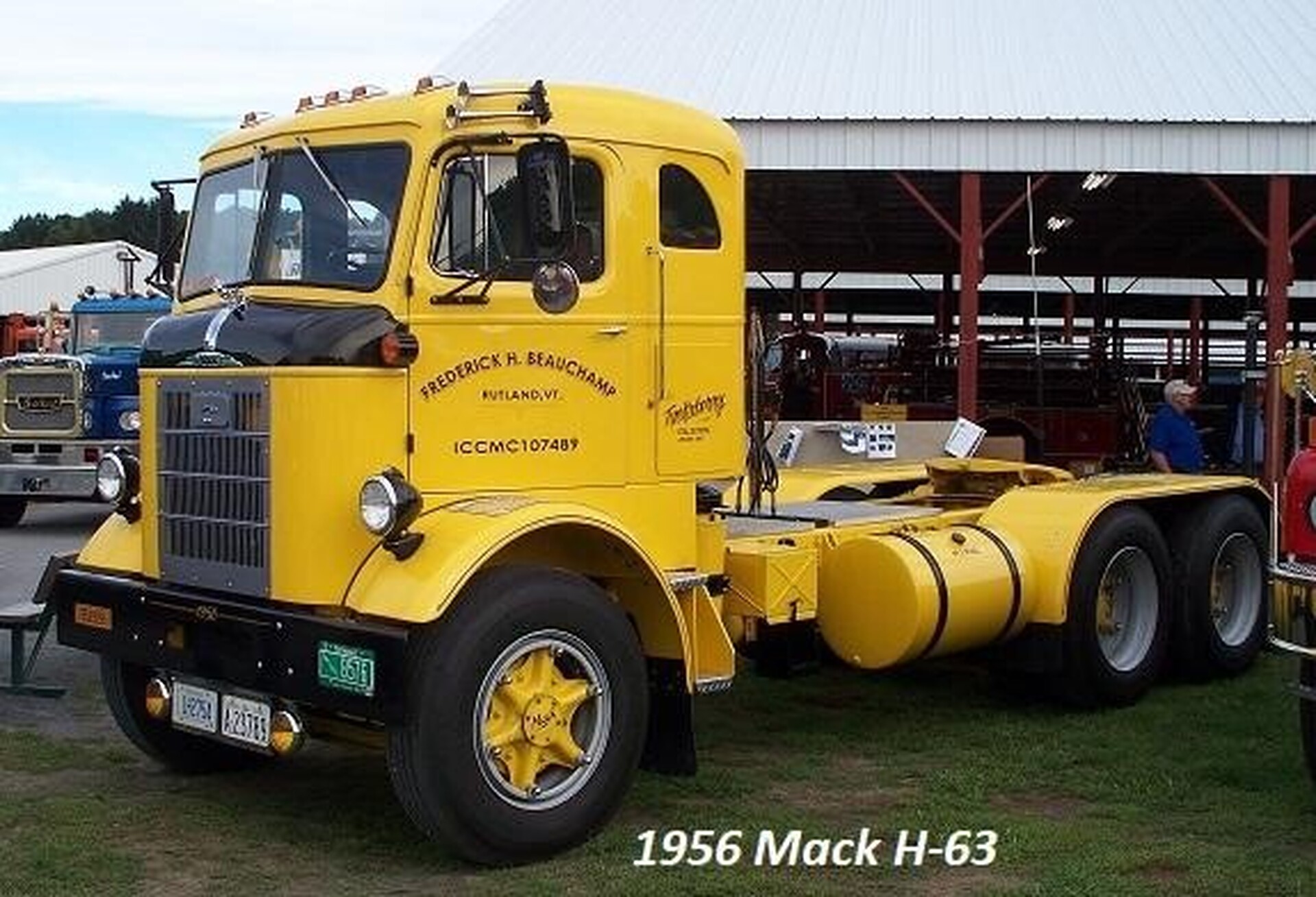 Mack H63, Truck [With Download] Minecraft Map
