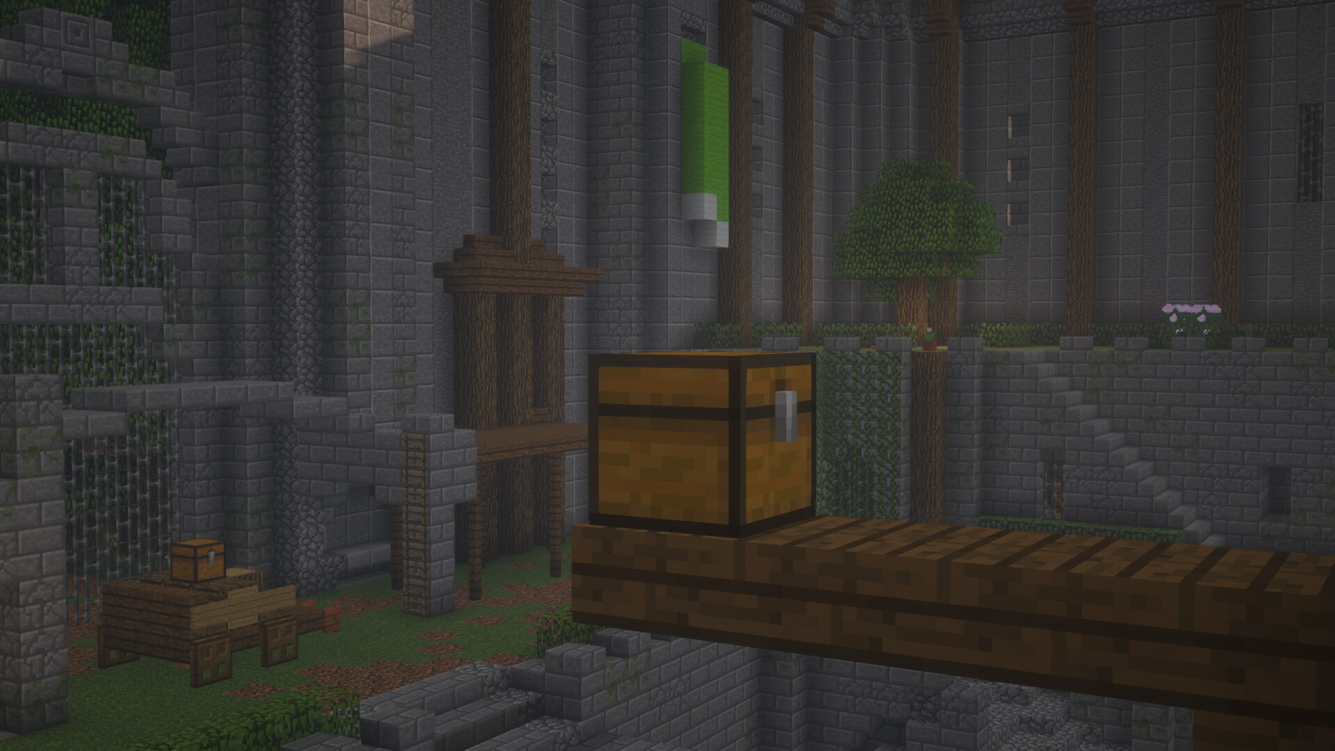 Minecraft Battle: Castle Large+ Minecraft Map