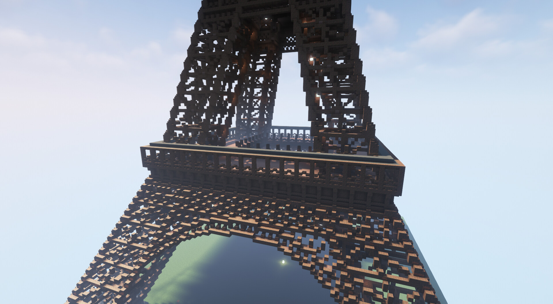 EIFFEL TOWER - Real Size - 324 meters! Minecraft Map