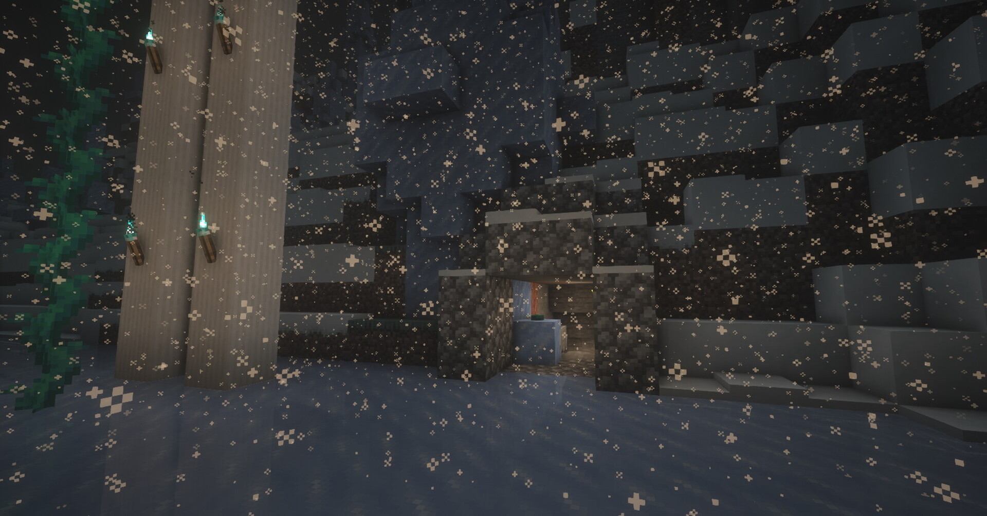 Frozen Snow Castle | Snow survival map Minecraft Map