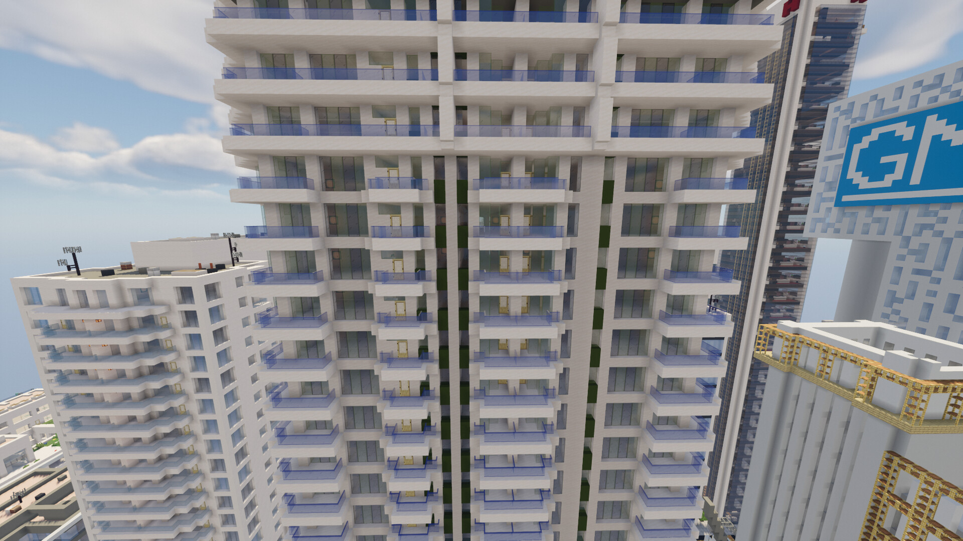 Miami SKYSCRAPER - Blue Diamond Tower Minecraft Map