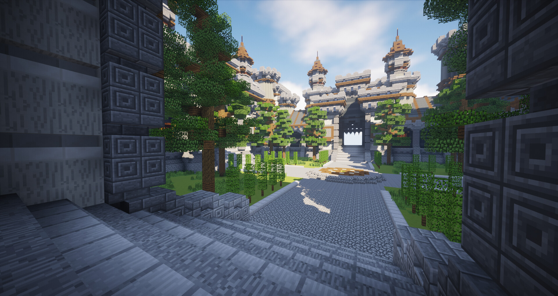 Medieval Castle Spawn | 1.8+ Minecraft Map