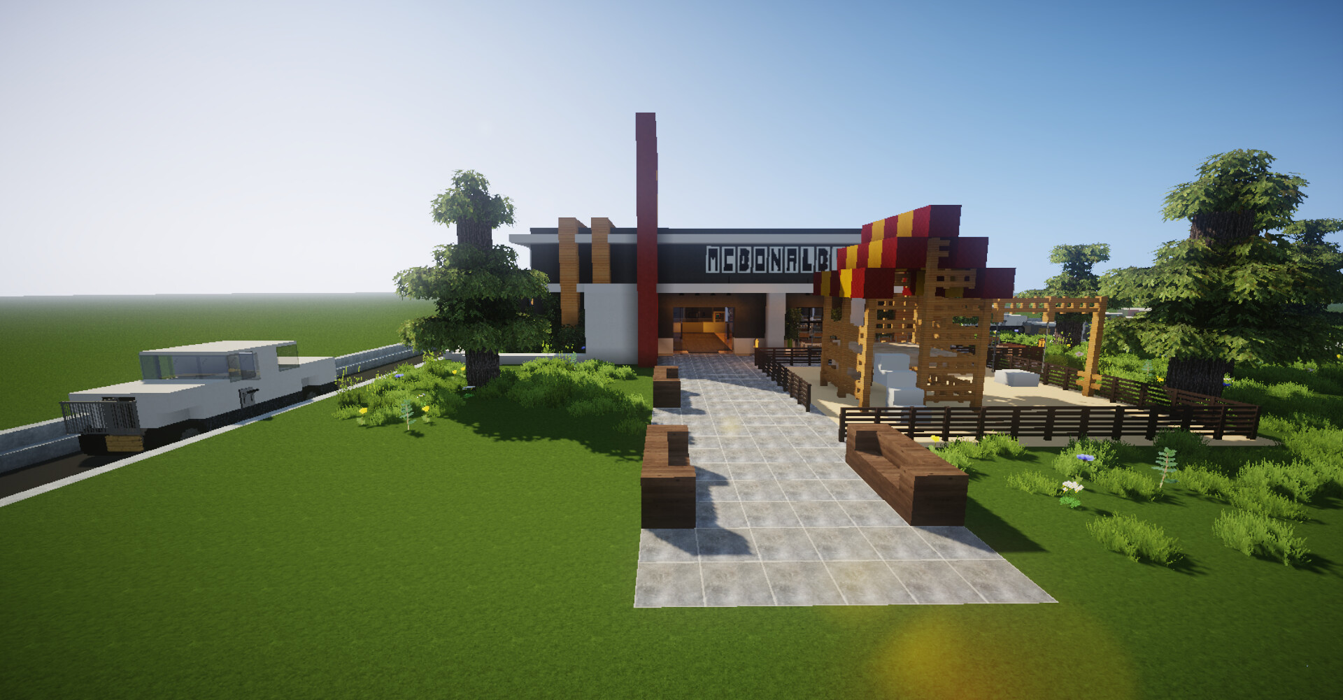 Modern McDonald's - Map download full decorated 🍟🌭🍿 Minecraft Map
