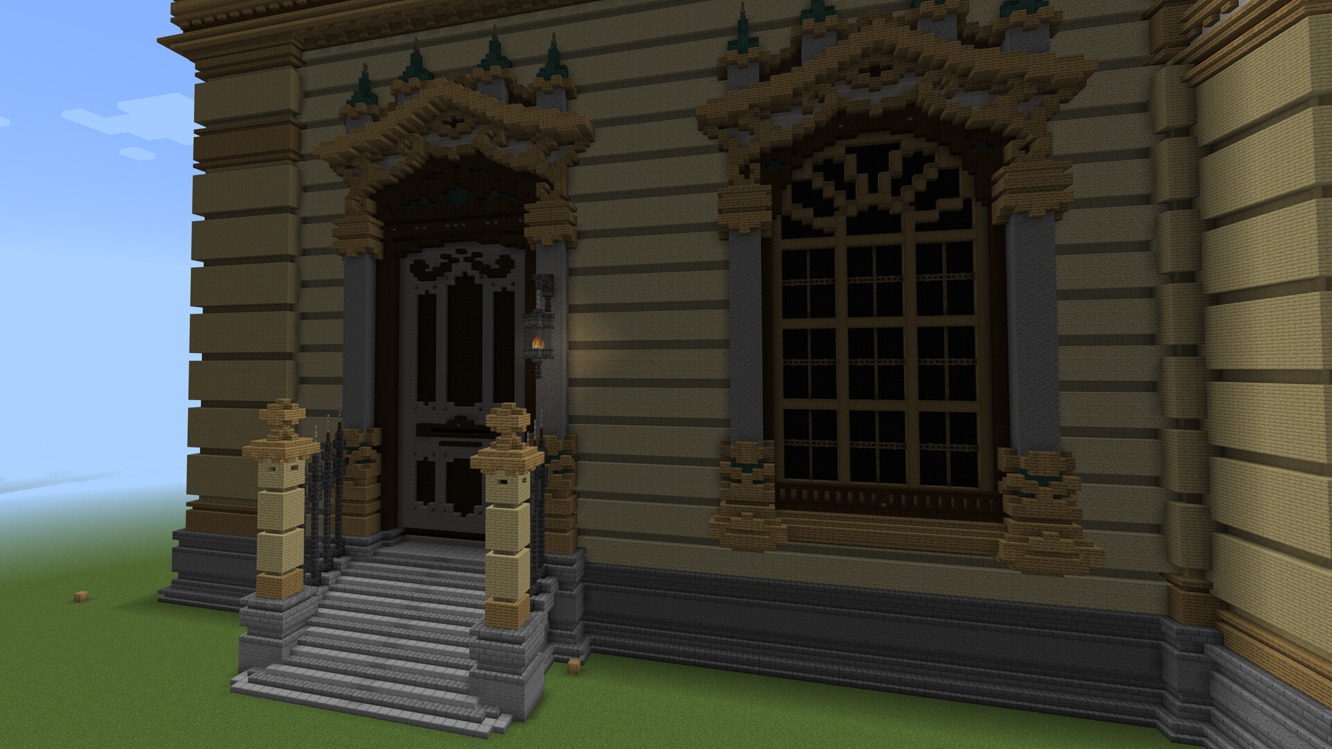 Baroque Gate House Minecraft Map