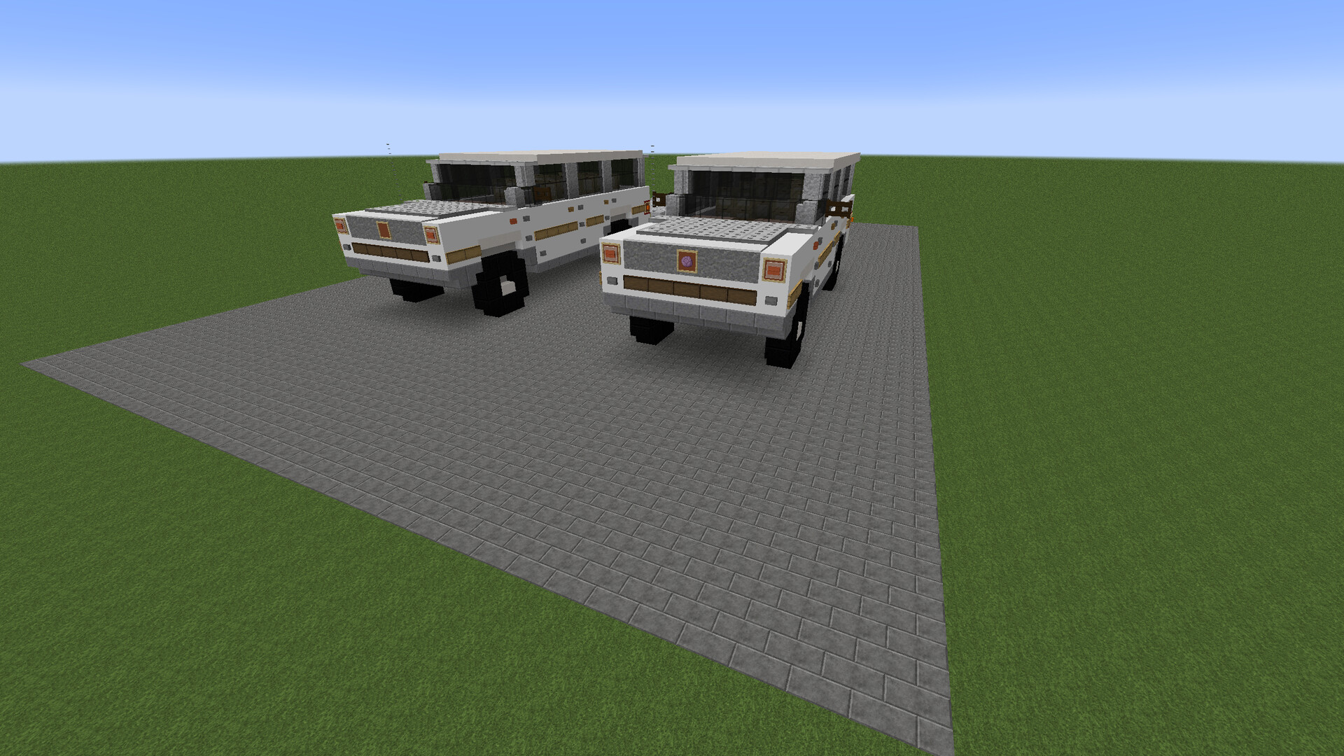 Toyota Land Cruiser 100+trailer (4:1 scale) Minecraft Map