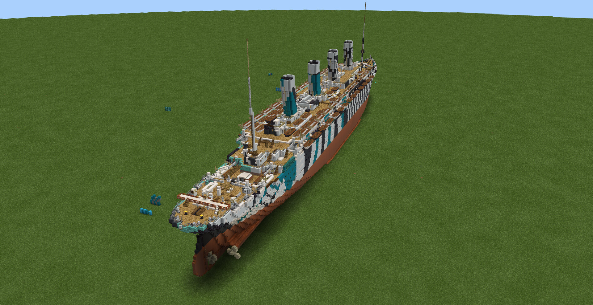 HMT Olympic 1918 1:1- Exterior Only (Bedrock+Java) Minecraft Map