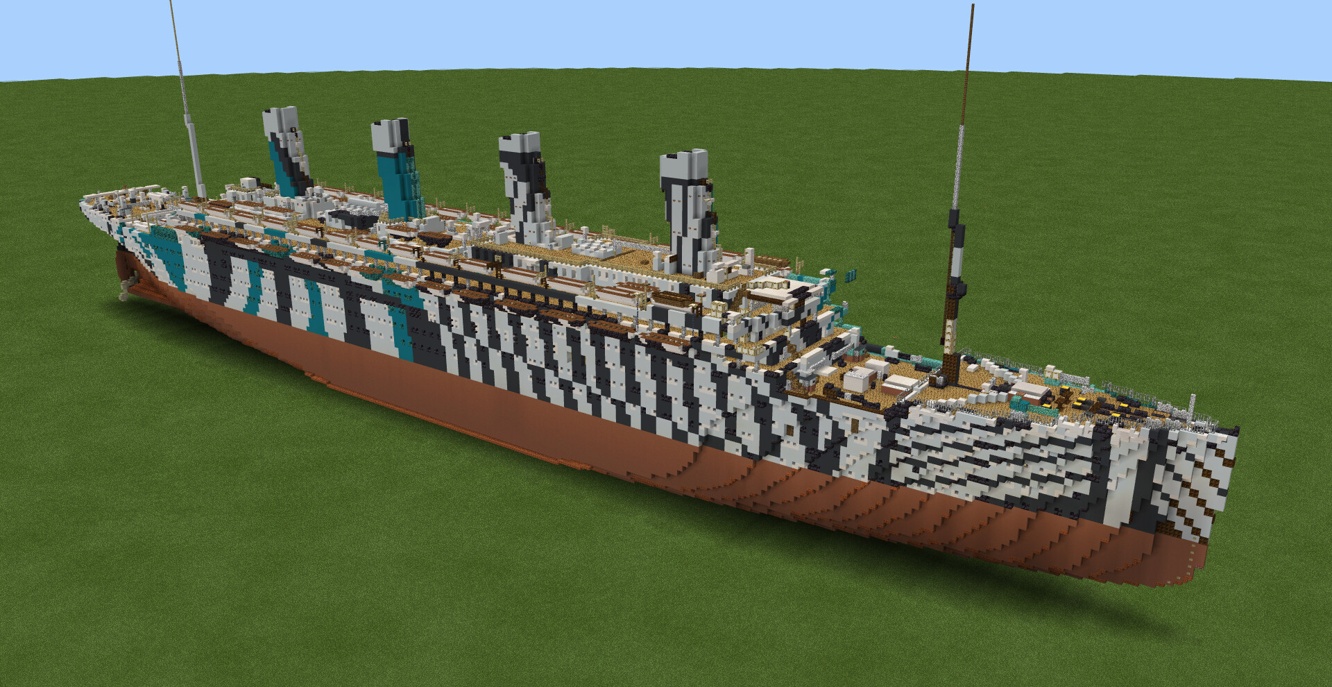 HMT Olympic 1918 1:1- Exterior Only (Bedrock+Java) Minecraft Map