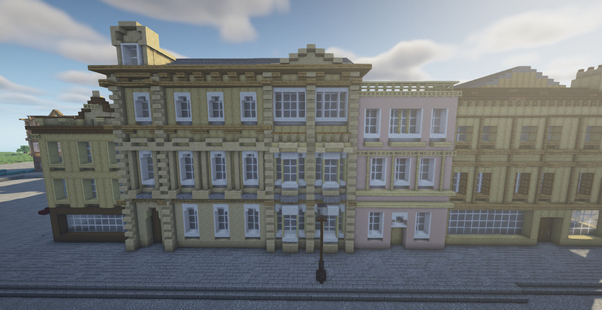 Princess Hotel and The Pink Lady Pub Minecraft Map