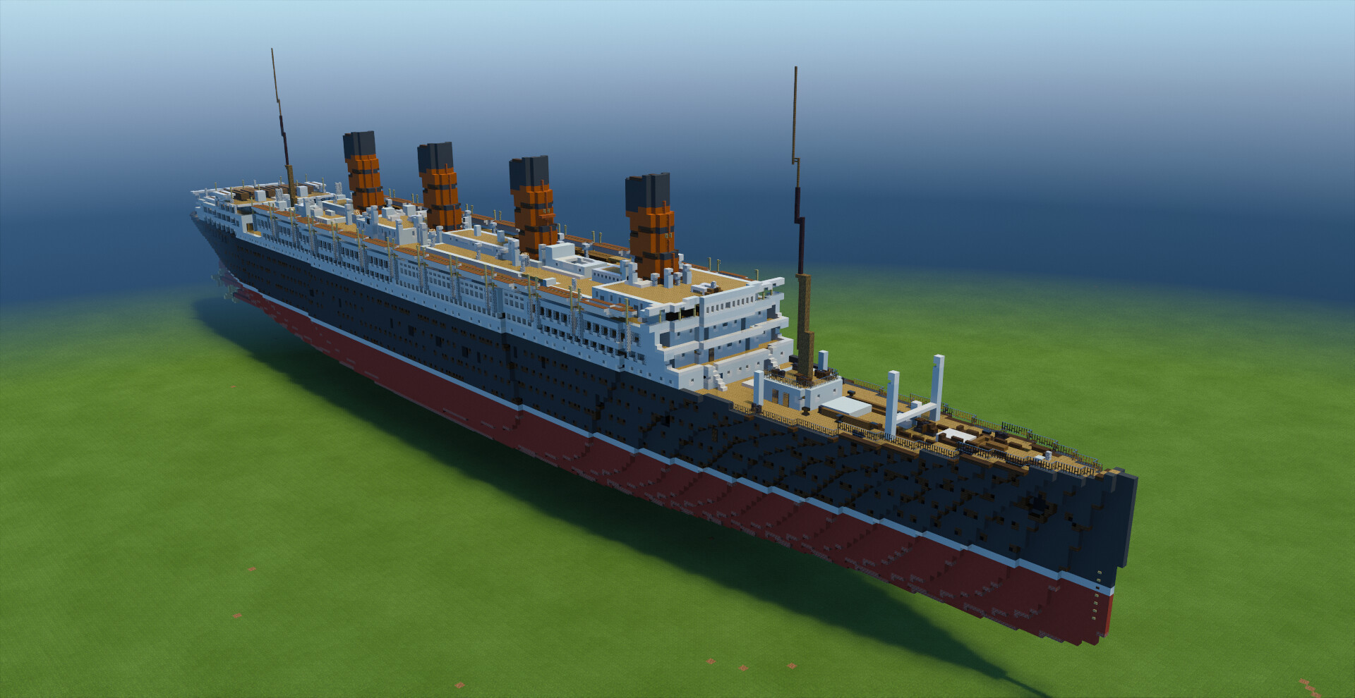 RMS Aquitania 1914 1:1 Exterior Only (Bedrock+Java) Minecraft Map