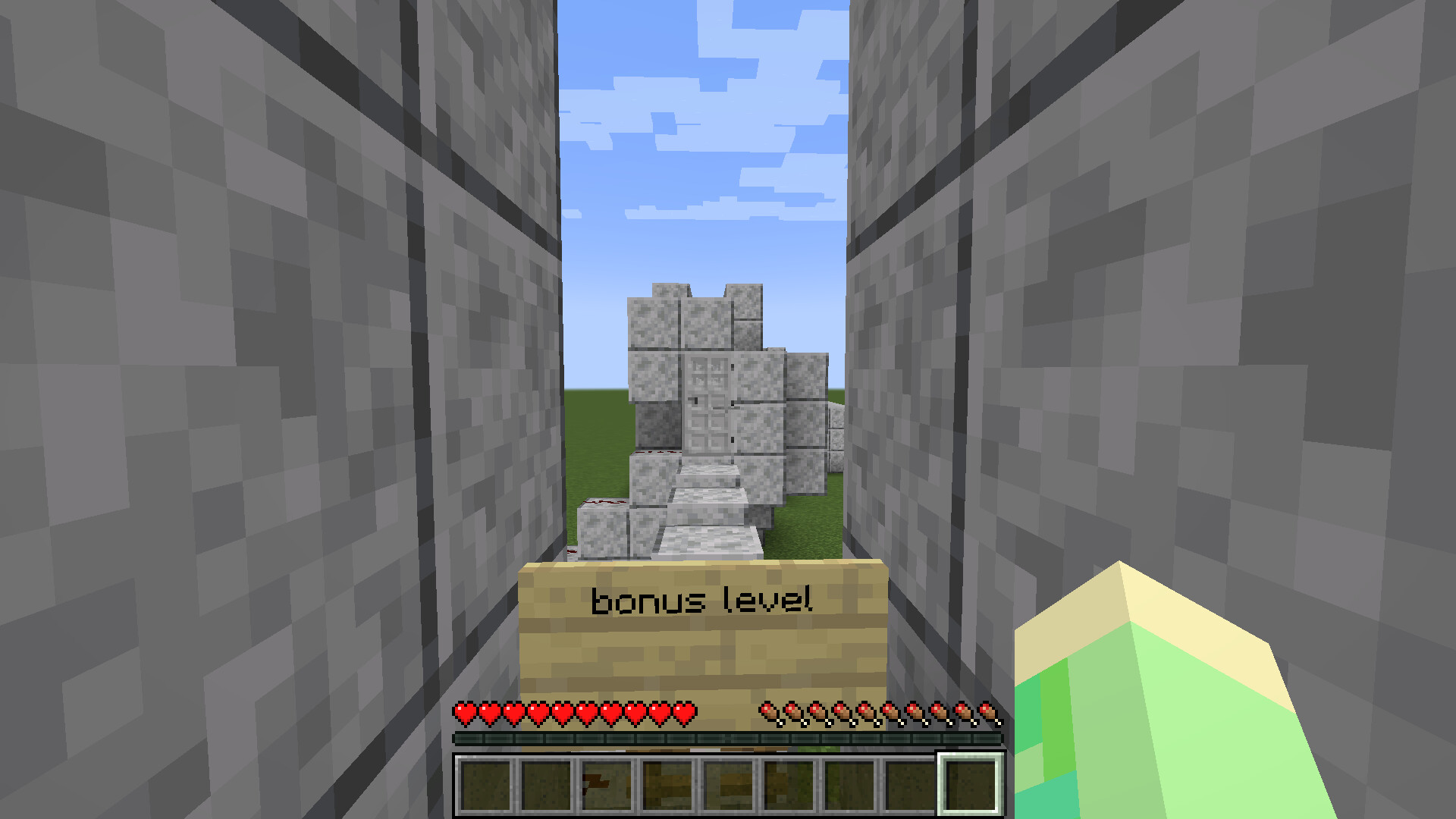 Find the butten Minecraft Map